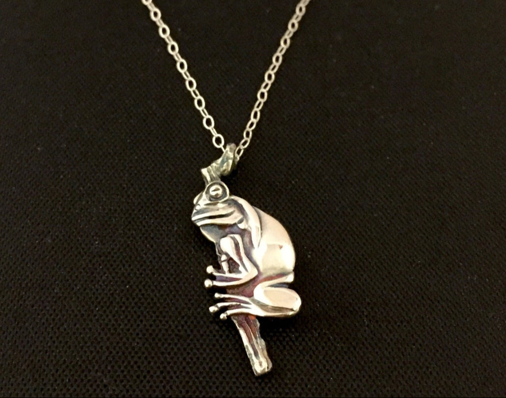 Frog Necklace - sterling silver 30mm on 45cm chain – Silver Earth Design