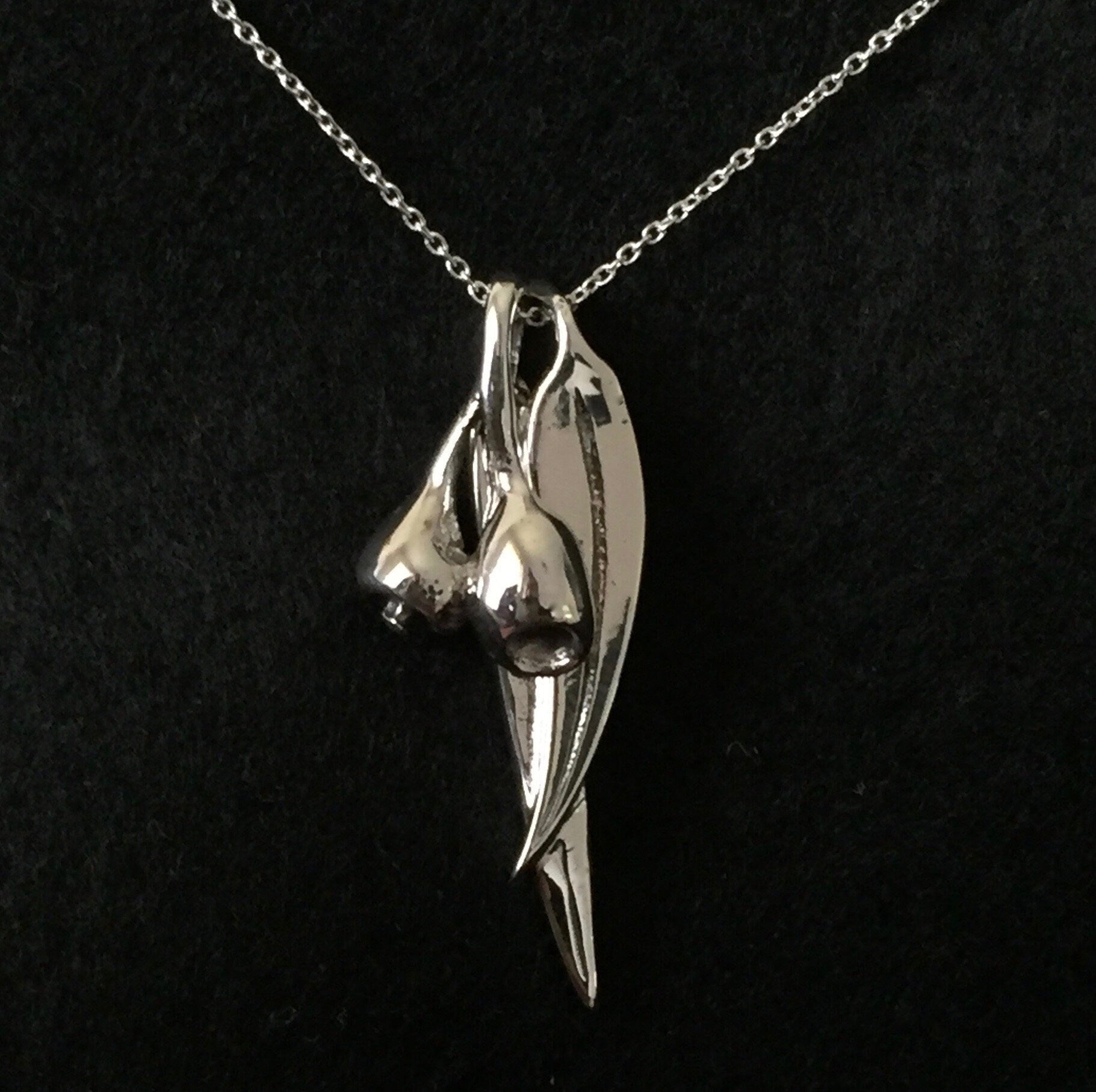 Gumnut and gum leaf pendant - Optional chains – Silver Earth Design
