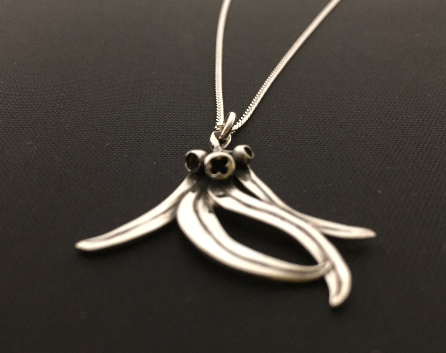 Gumnut Pendant - solid sterling silver, Australian gift, Aussie souven ...